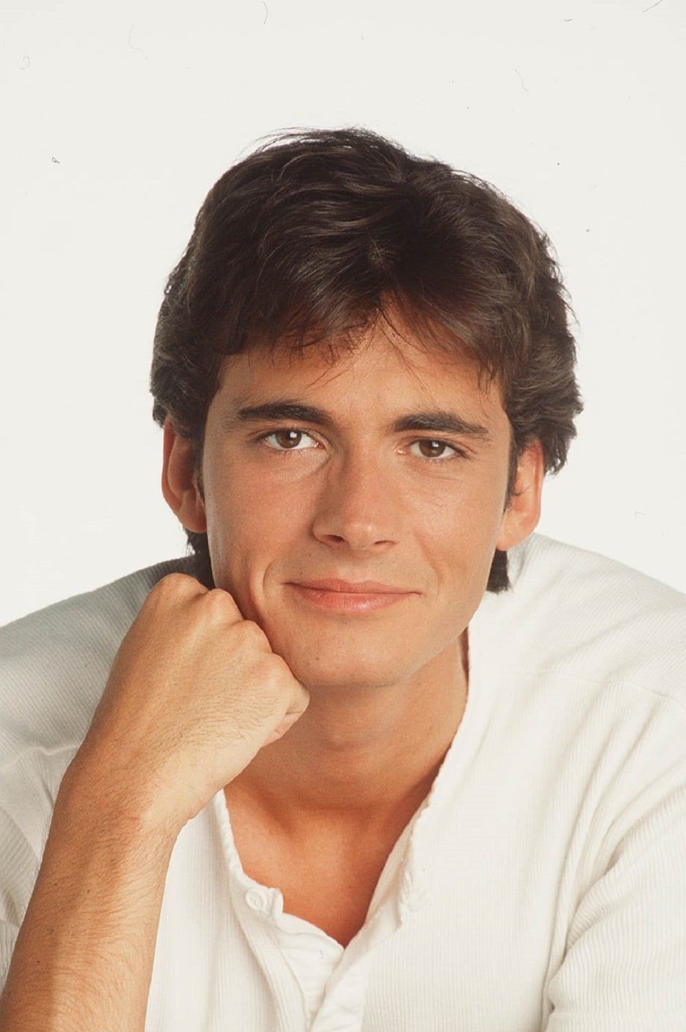 LES JEUNES ANNEES D'OLIVIER LES JEUNES ANNEES D'OLIVIER